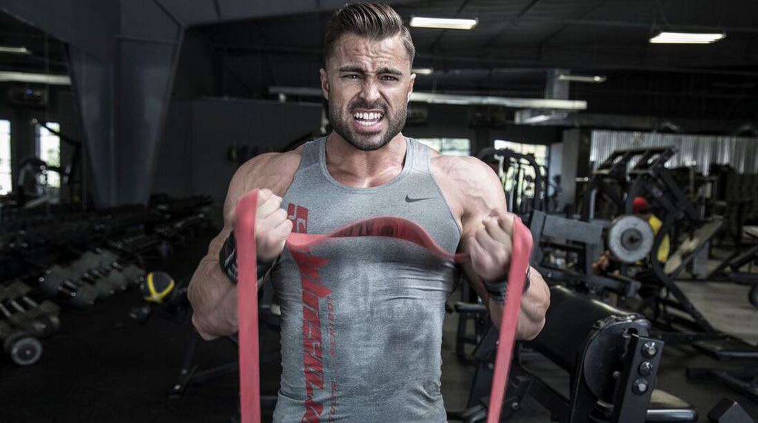 Muscle Building Exercise Tips: Bring the Bands for a Bigger Bench ...