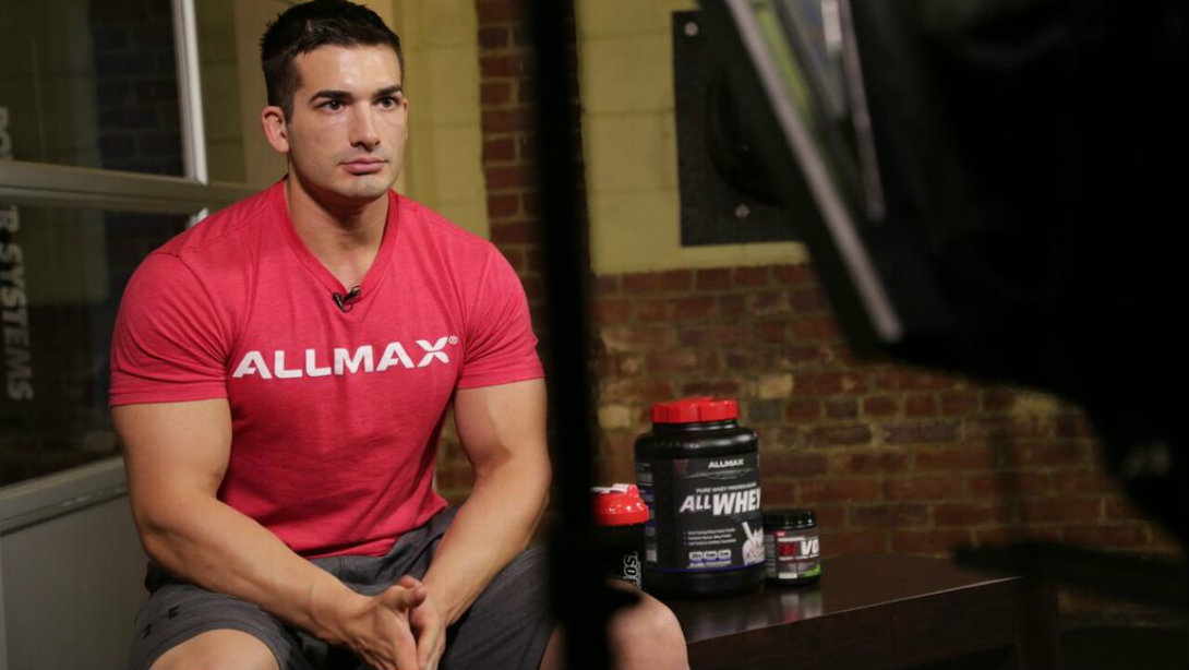 Chase Savoie Stacks Up the Gains | Muscle & Fitness