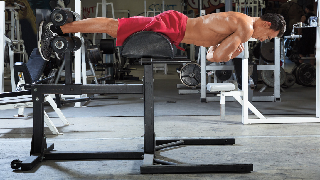 Hold Steady for a Stronger Core | Muscle & Fitness