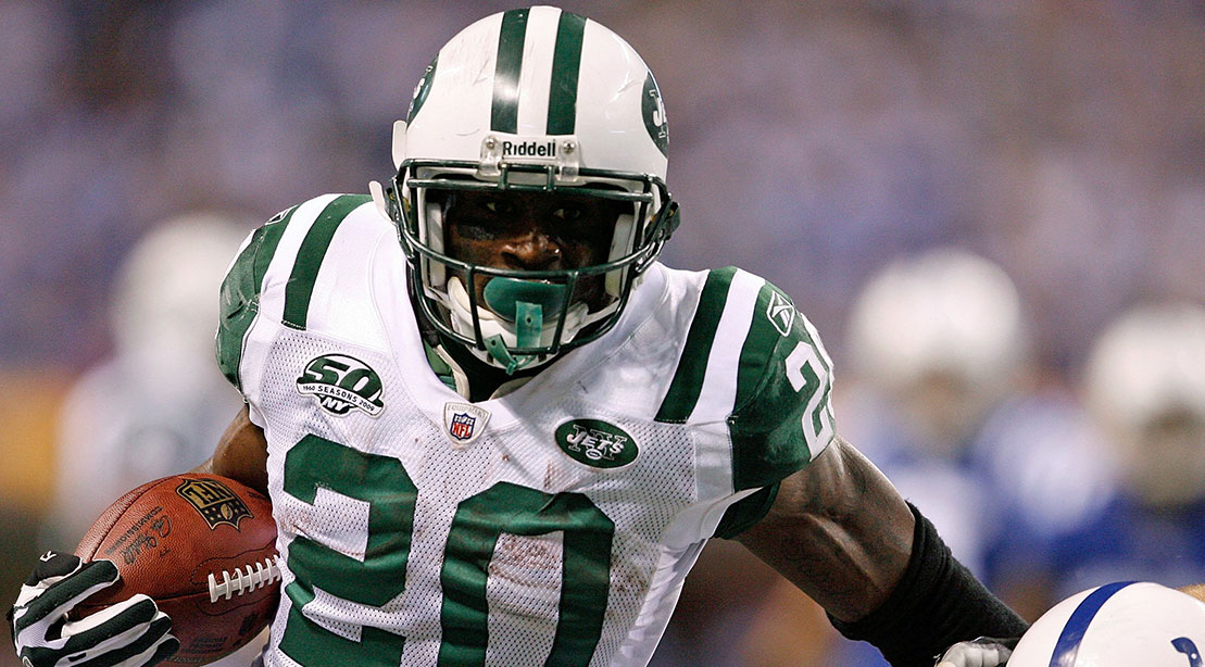 No Holds Barred With Thomas Q Jones | Muscle & Fitness