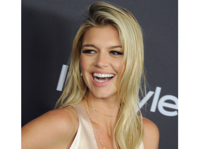 11 striking photos of Kelly Rohrbach | Muscle & Fitness