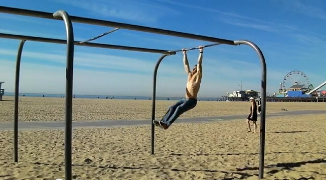 Bodyweight Workout: Muscle-up to Flying Pull-ups | Muscle & Fitness