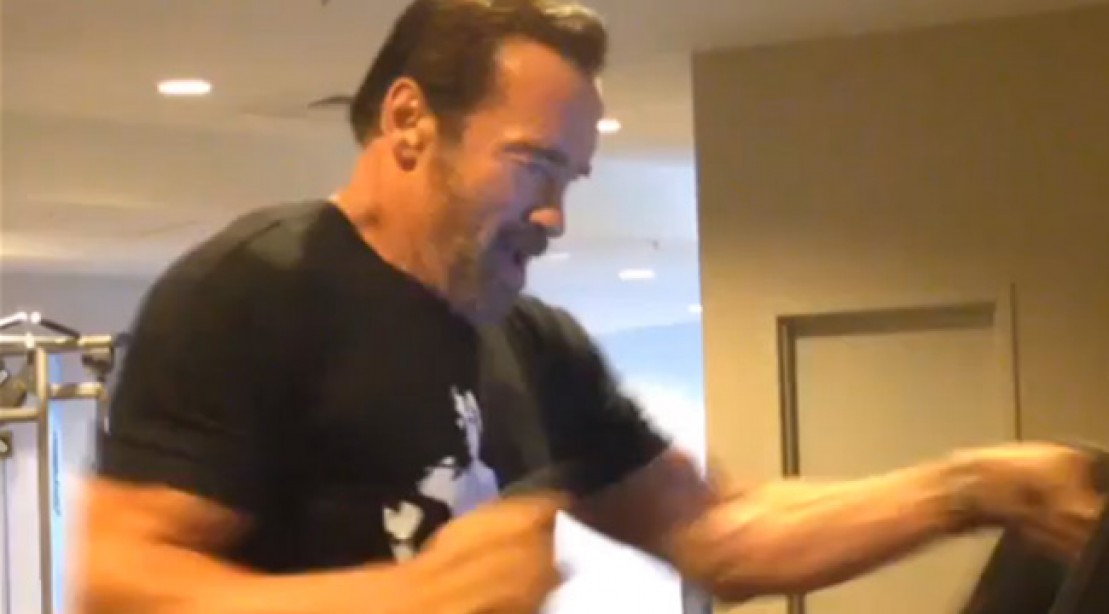 Arnold Schwarzenegger's Workout On-the Go Advice | Muscle & Fitness