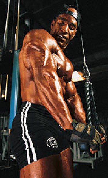 10 tips for triggering beefy tricep growth | Muscle & Fitness