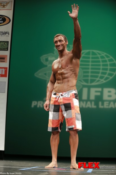 Ian Lauer | Muscle & Fitness