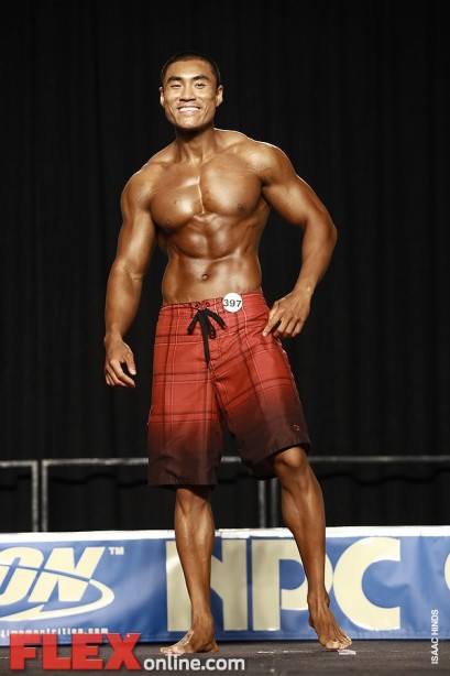 Corey Leigh - Mens Physique - 2012 Junior National | Muscle & Fitness