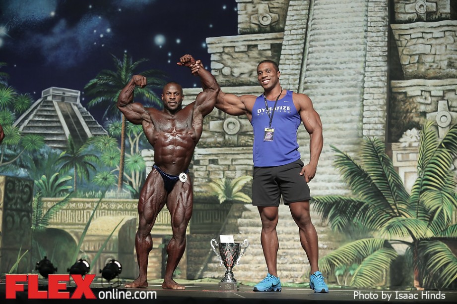 Men's 212 Awards - 2014 Dallas Europa | Muscle & Fitness