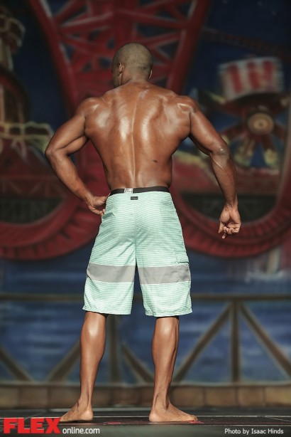 Reuben Gordon - 2014 Europa Orlando | Muscle & Fitness