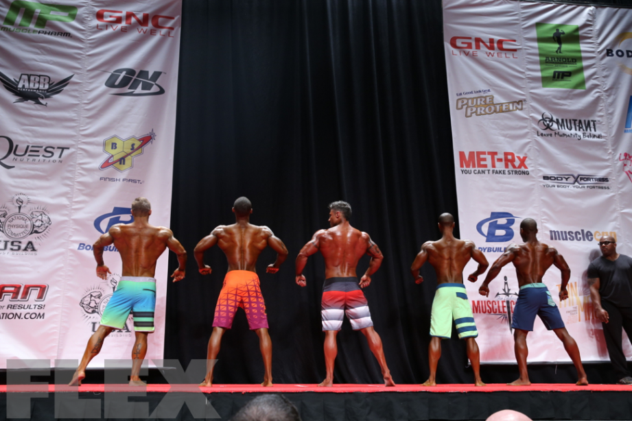 Men's Physique Class C - Comparisons | Muscle & Fitness