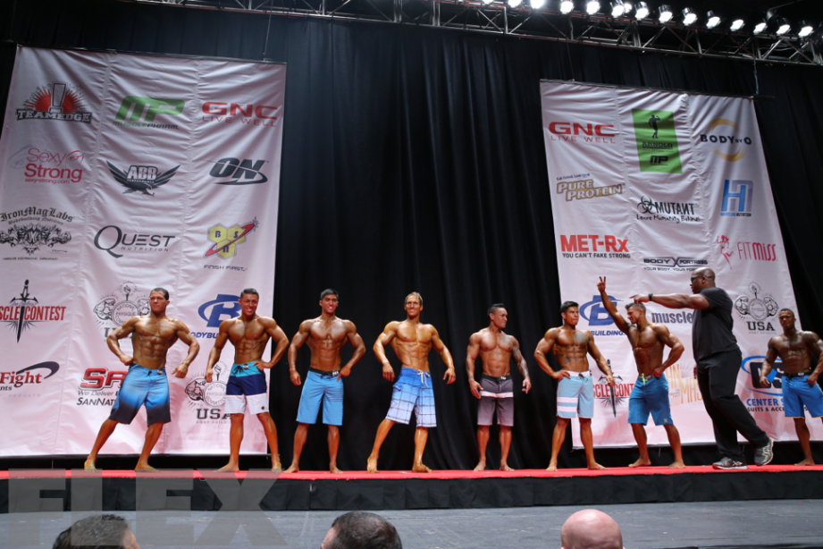 Men's Physique Class C - Comparisons | Muscle & Fitness