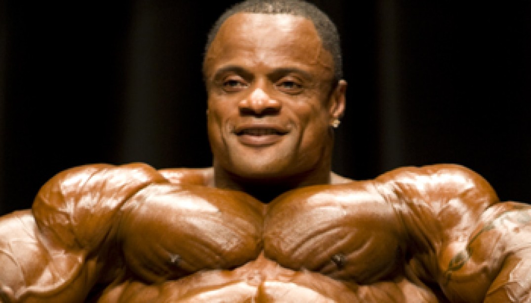SILVIO SAMUEL INTERVIEW | Muscle & Fitness