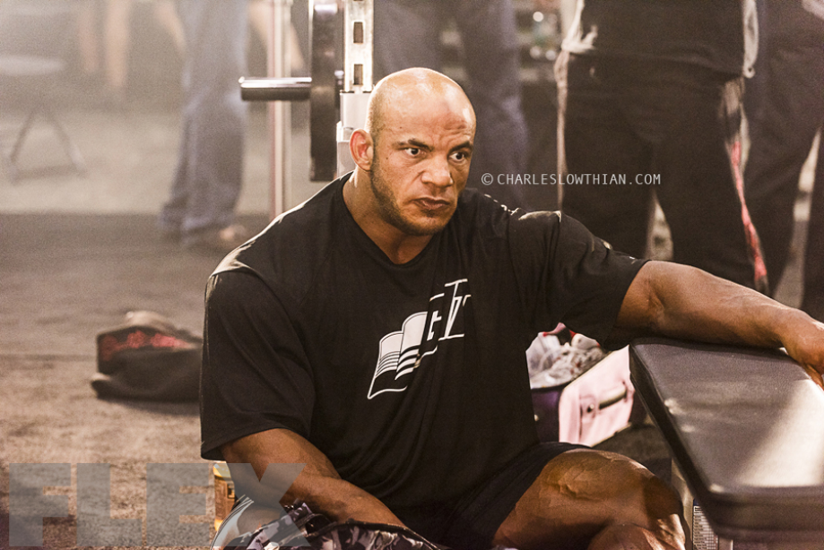 Through the Lens of Charles Lowthian: 2015 Olympia Part 2 | Muscle ...