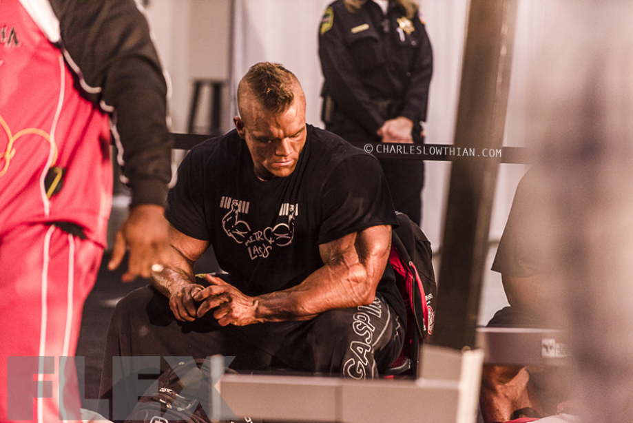 Through the Lens of Charles Lowthian: 2015 Olympia Part 2 | Muscle ...