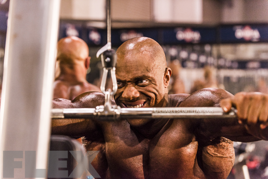 Through the Lens of Charles Lowthian: 2015 Olympia Part 2 | Muscle ...