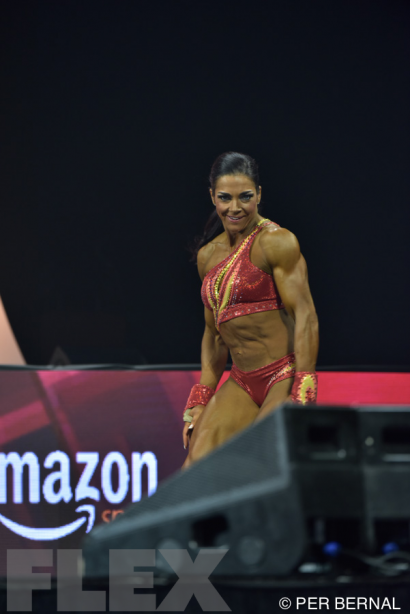 Fiona Harris - Fitness - 2015 Olympia | Muscle & Fitness