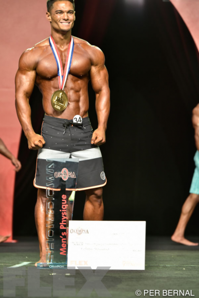 Men's Physique Awards - 2015 Olympia | Muscle & Fitness