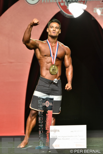 Men's Physique Awards - 2015 Olympia | Muscle & Fitness