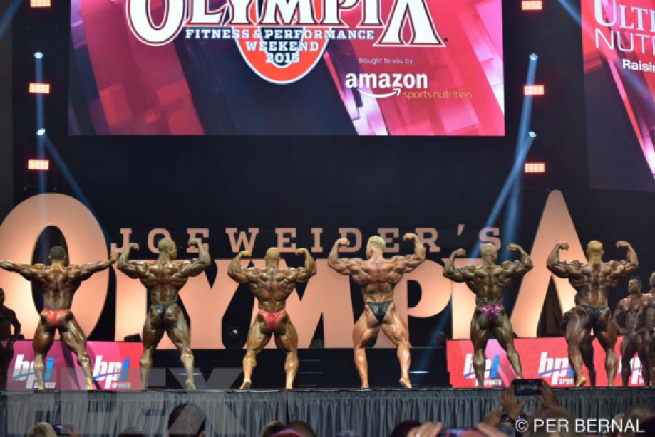 Open Bodybuilding Comparisons Part 1- 2015 Olympia | Muscle & Fitness