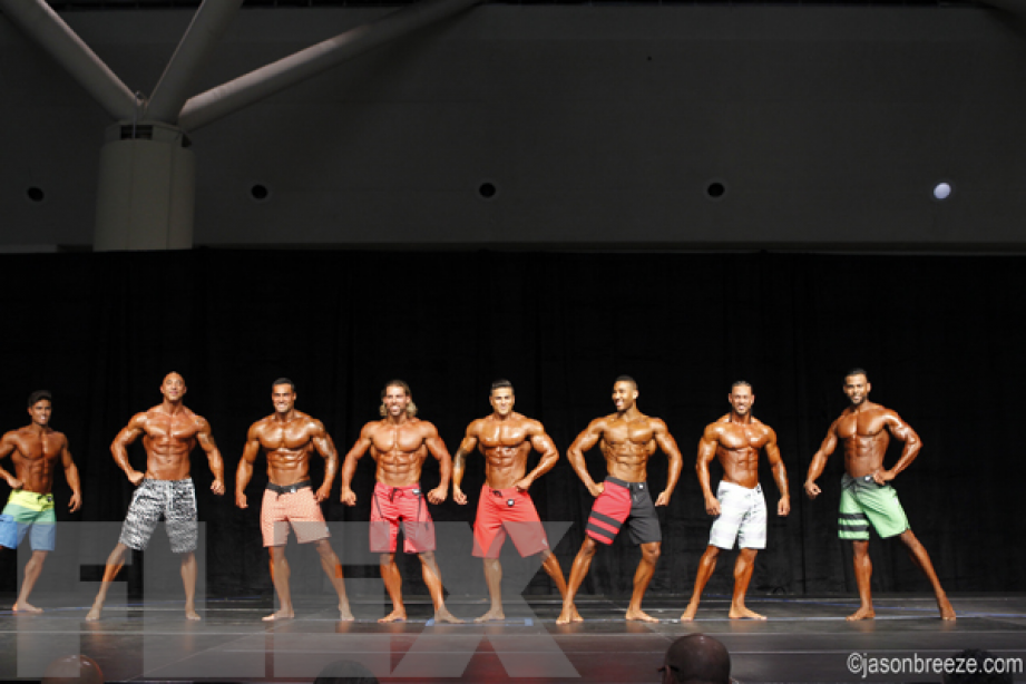 Men's Physique Comparisons - 2015 IFBB Toronto Pro | Muscle & Fitness
