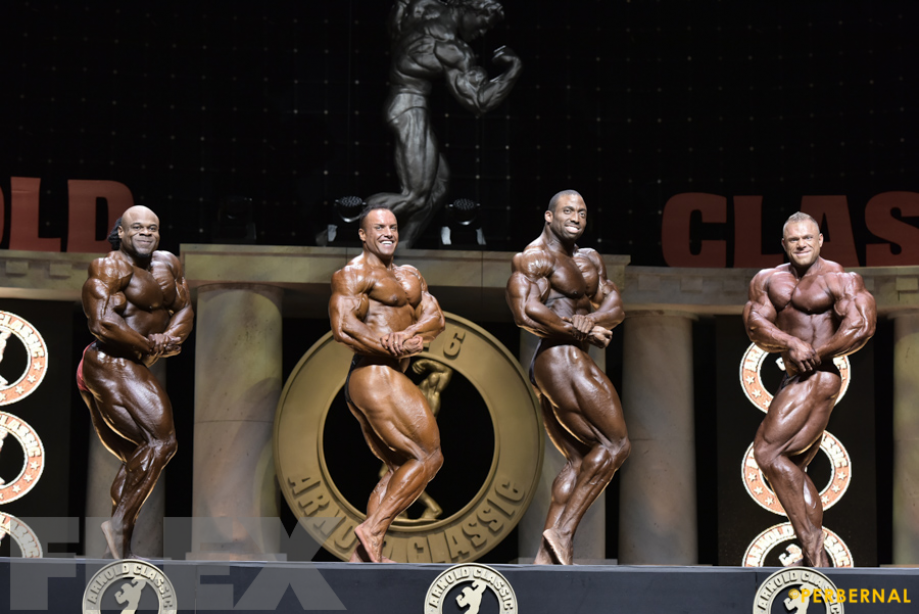 Open Bodybuilding Comparisons - 2016 Arnold Classic | Muscle & Fitness