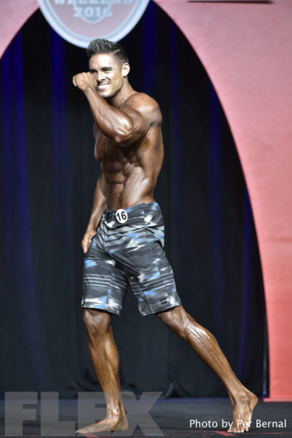 Logan Franklin - Men's Physique - 2016 Olympia | Muscle & Fitness