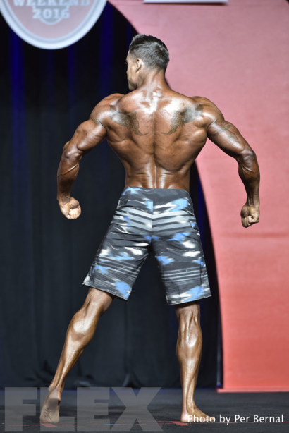 Logan Franklin - Men's Physique - 2016 Olympia | Muscle & Fitness