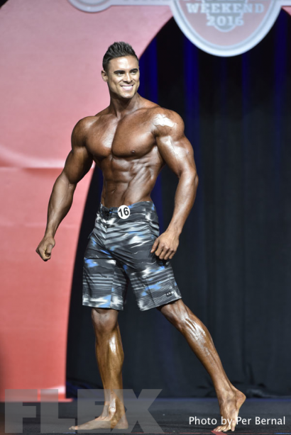 Logan Franklin - Men's Physique - 2016 Olympia | Muscle & Fitness