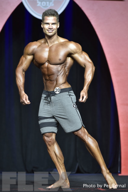 Denis Gusev - Men's Physique - 2016 Olympia | Muscle & Fitness