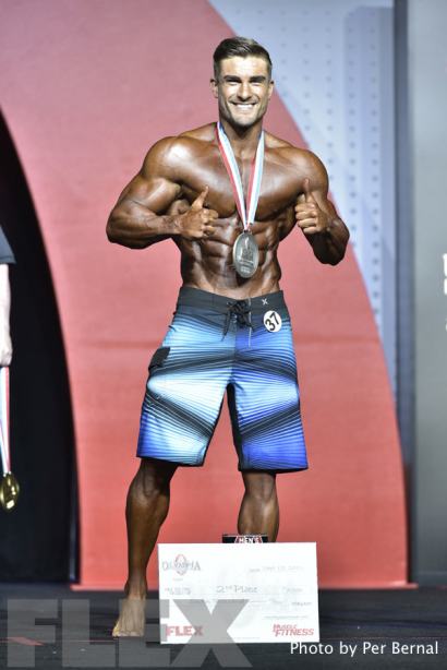 Men's Physique Awards - 2016 Olympia | Muscle & Fitness