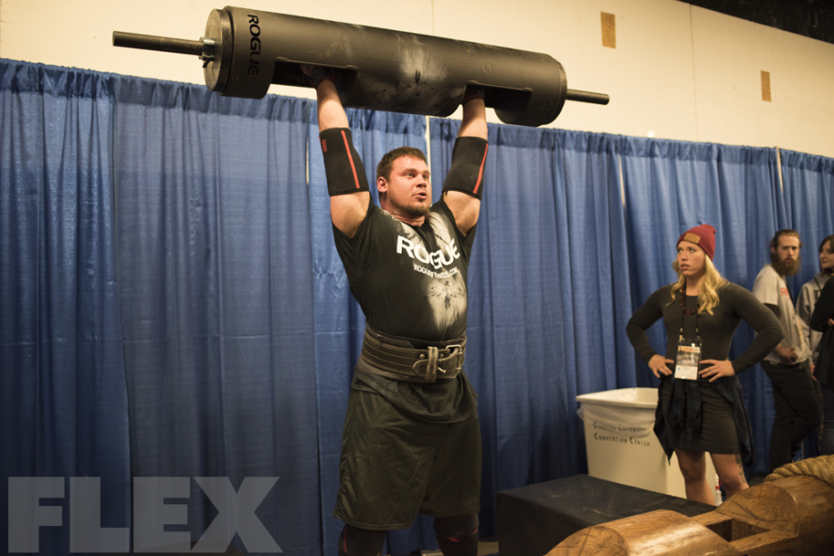 2017 Arnold Classic: Backstage | Muscle & Fitness