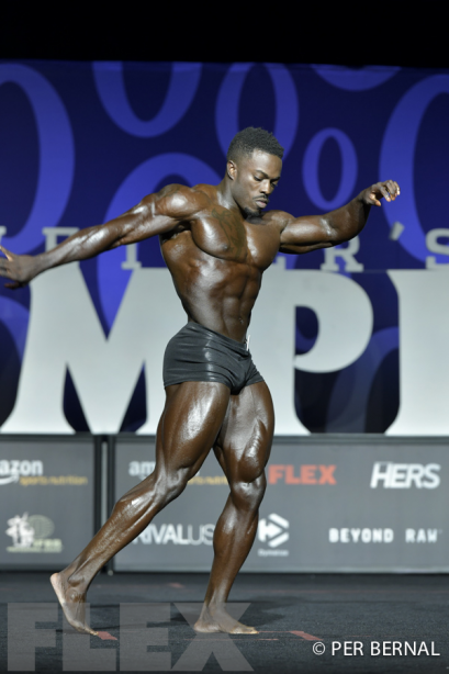 Terrence Ruffin - Classic Physique - 2017 Olympia | Muscle & Fitness