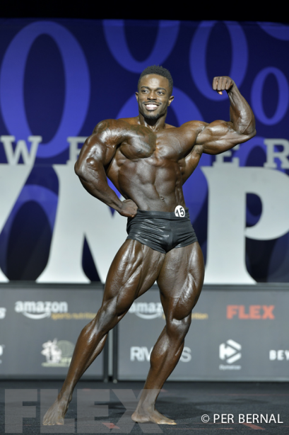 Terrence Ruffin - Classic Physique - 2017 Olympia | Muscle & Fitness