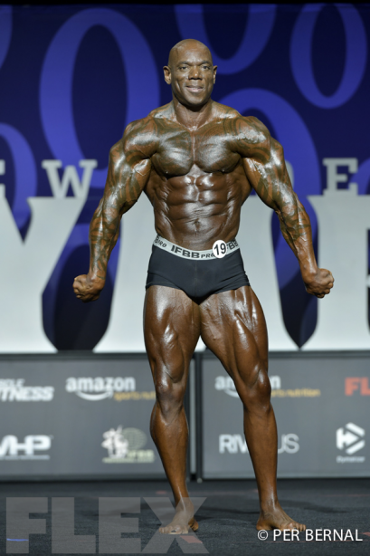 Flex Wheeler - Classic Physique - 2017 Olympia | Muscle & Fitness