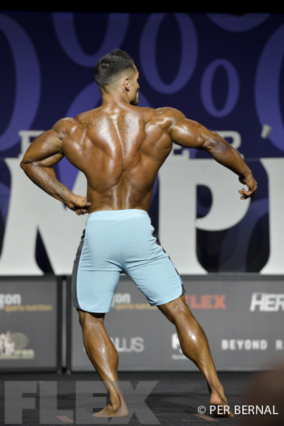 Jeremy Buendia - Men's Physique - 2017 Olympia | Muscle & Fitness