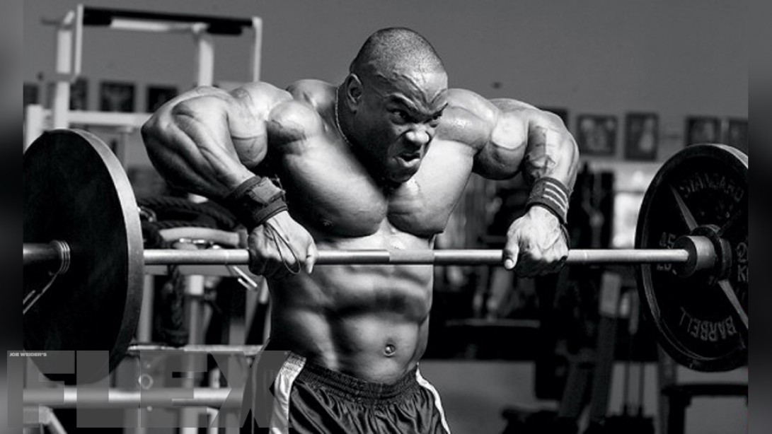 Close-Grip vs. Wide-Grip Upright Row | Muscle & Fitness