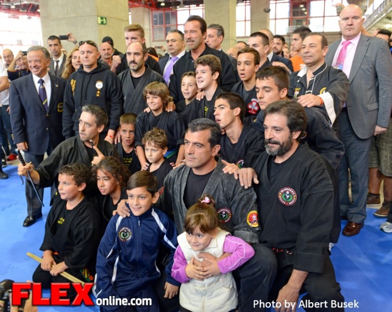 Behind the Lens of Albert Busek at the Arnold Spain | Muscle & Fitness