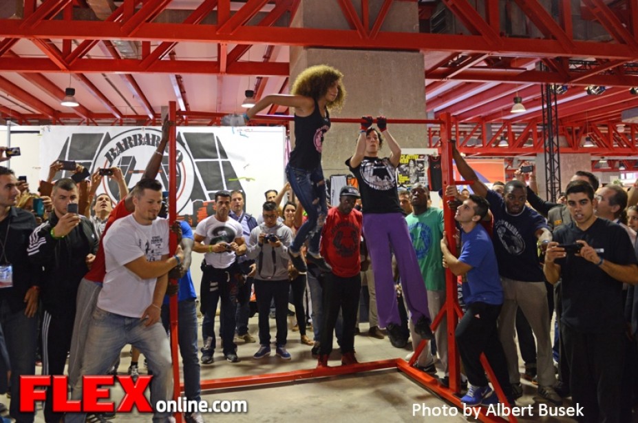 Behind the Lens of Albert Busek at the Arnold Spain | Muscle & Fitness