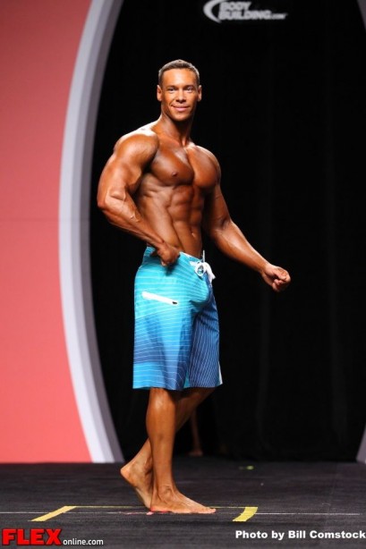Anton Antipov - Mens Physique Olympia - 2013 Mr. Olympia | Muscle & Fitness