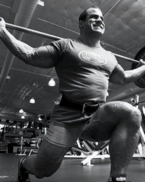 LUNGE FOR HAMS | Muscle & Fitness