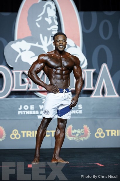 Andre Ferguson - Men's Physique - 2019 Olympia | Muscle & Fitness