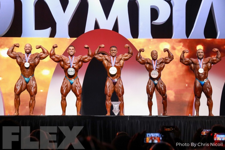 Awards - 212 Bodybuilding - 2019 Olympia | Muscle & Fitness