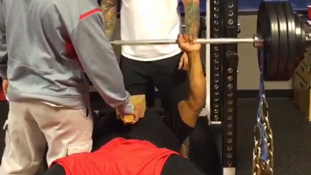 NFL linebacker James Harrison Still Getting it Done in the Gym | Muscle ...