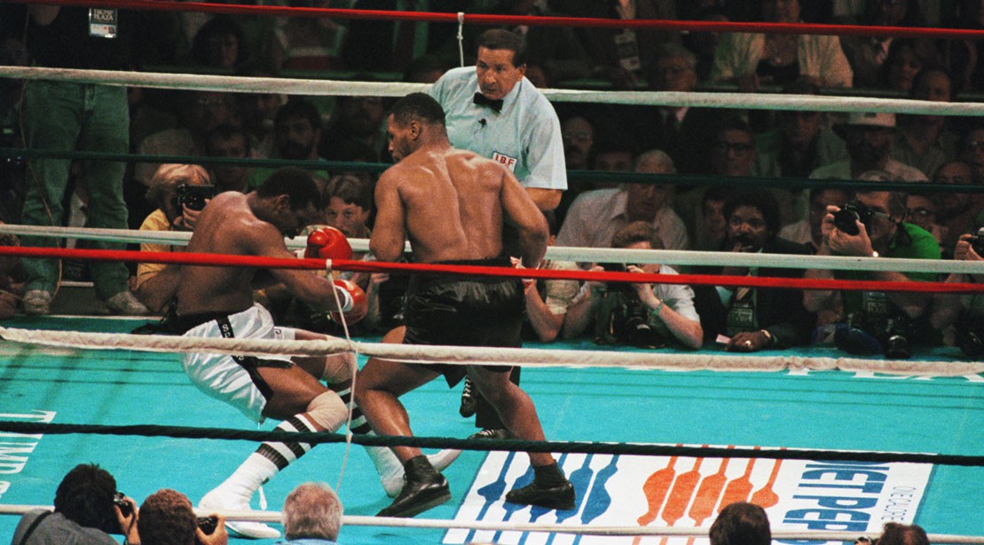 11 Amazing Photos of Mike Tyson's Most Iconic Fights | Muscle & Fitness