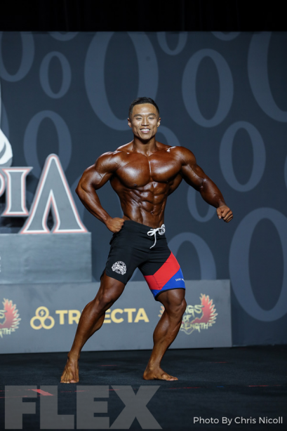 Joseph Lee - Men's Physique - 2019 Olympia | Muscle & Fitness