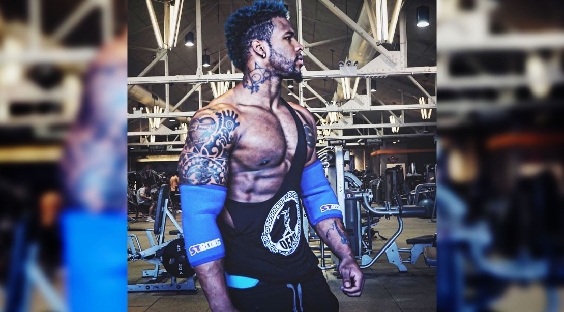 Terron Beckham Does Insane Box Jumps With 315 Pounds | Muscle & Fitness