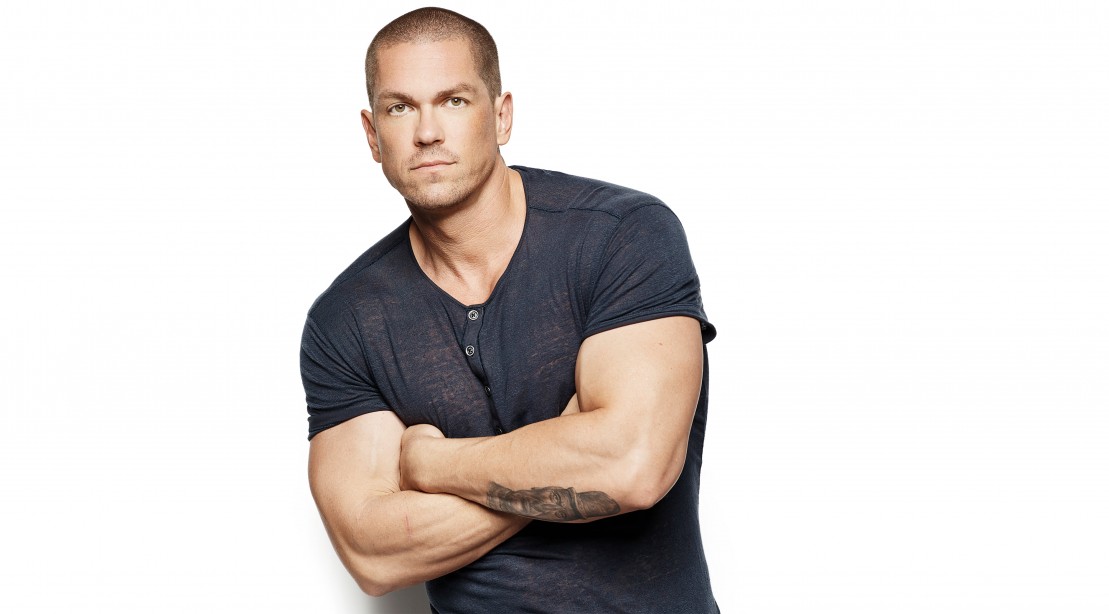 'Shameless' Actor Steve Howey's Best-Kept Secrets for Staying Fit at 40 ...